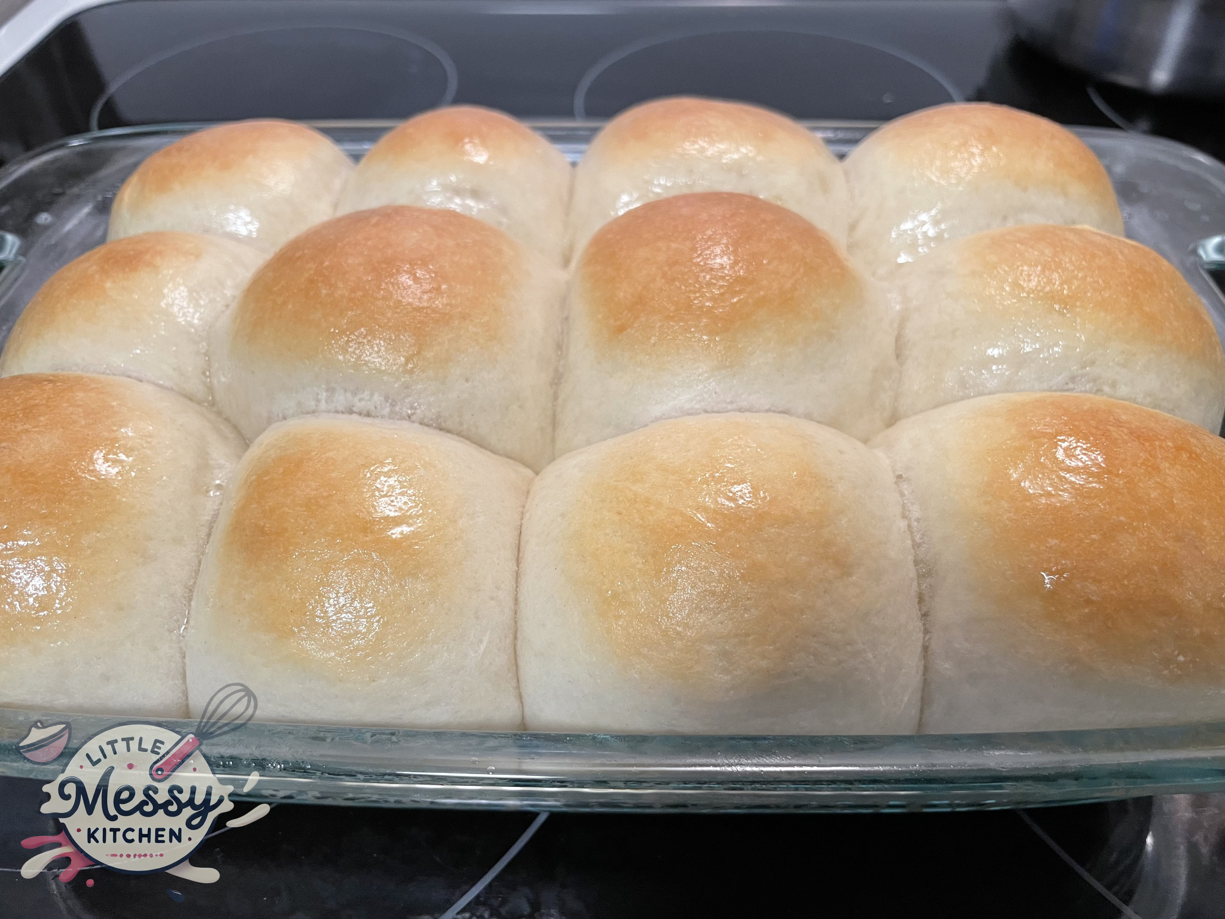 Soft & Fluffy Dinner Rolls Recipe – Perfect Every Time – LITTLE MESSY ...